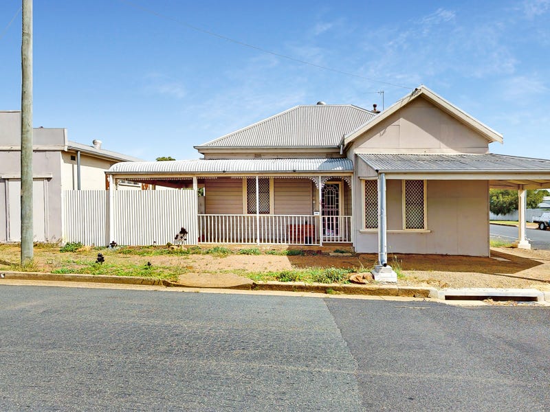 46 Regent Street, Junee, NSW 2663 - realestate.com.au