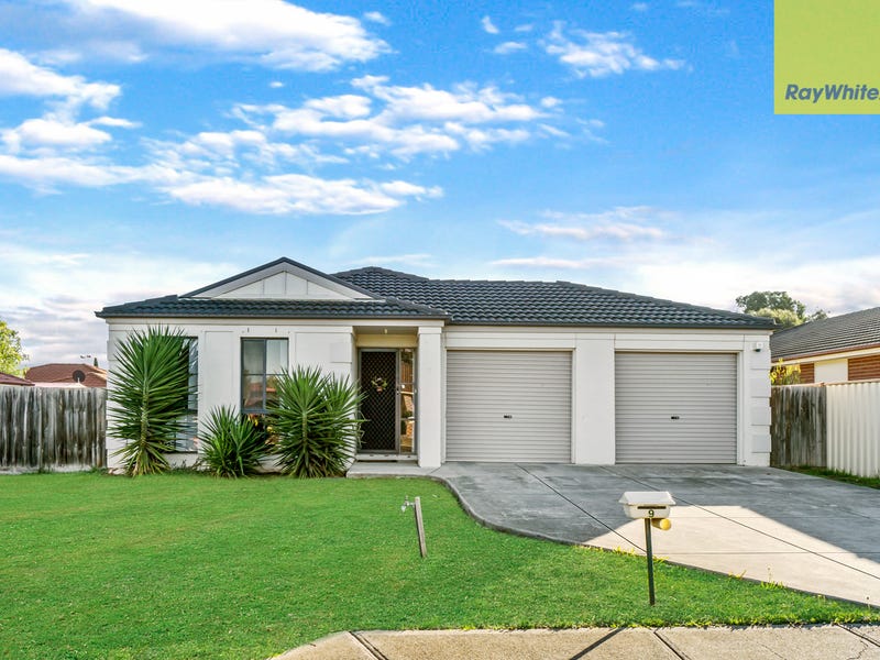 9 Heather Court, Kurunjang, Vic 3337 - Property Details