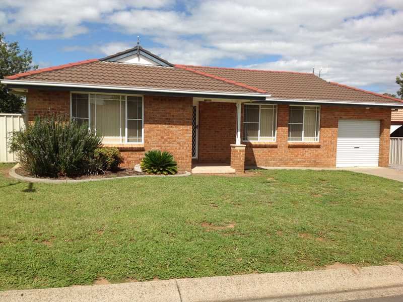 22 Janelle Street, South Tamworth, NSW 2340 - realestate.com.au
