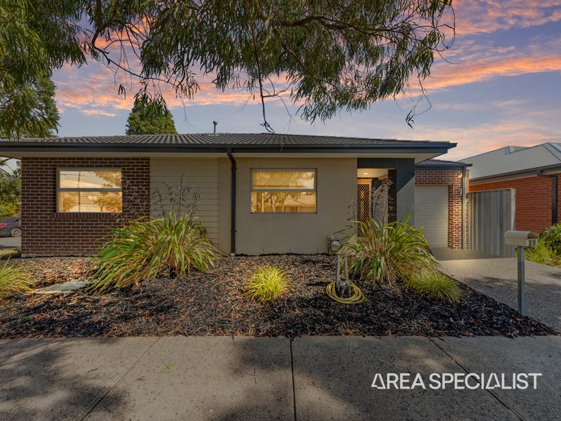 Houses for Sale in Officer, VIC 3809 - realestate.com.au