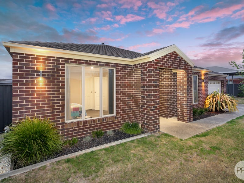 27 Tudor Avenue, Delacombe, Vic 3356 - Property Details