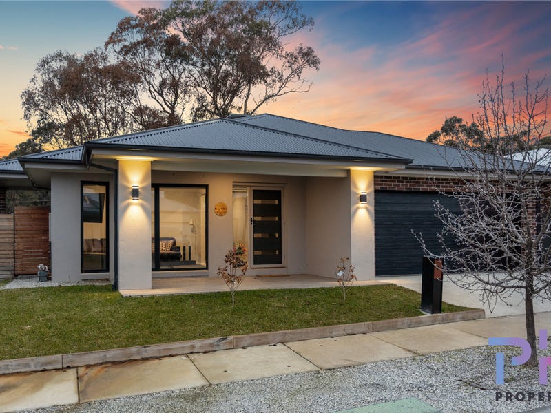3 Luxford Court, Strathdale, Vic 3550 - Property Details