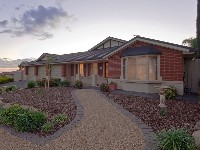 10 Alfred Close, Craigmore, SA 5114 - realestate.com.au