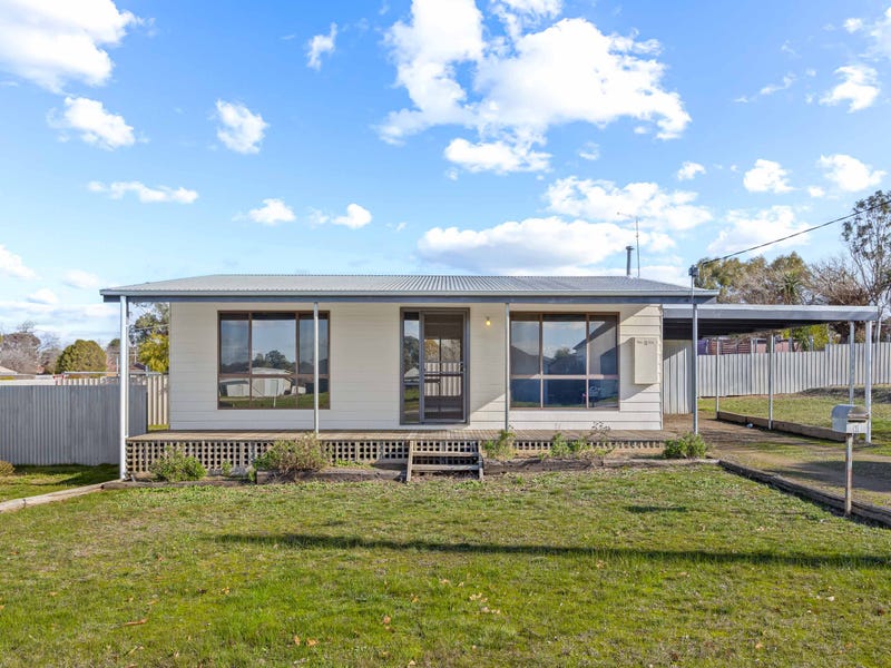 1 Dean Street, Ararat, Vic 3377 - Property Details