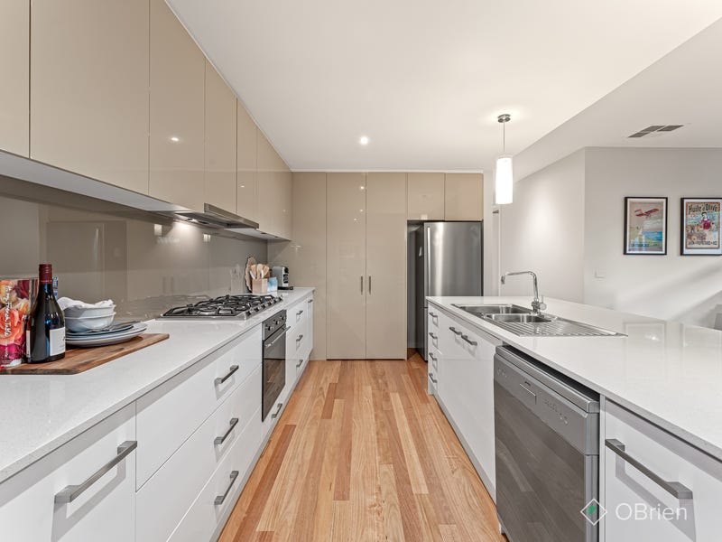 Real Estate & Property for Sale in Sandhurst, VIC 3977 - realestate.com.au