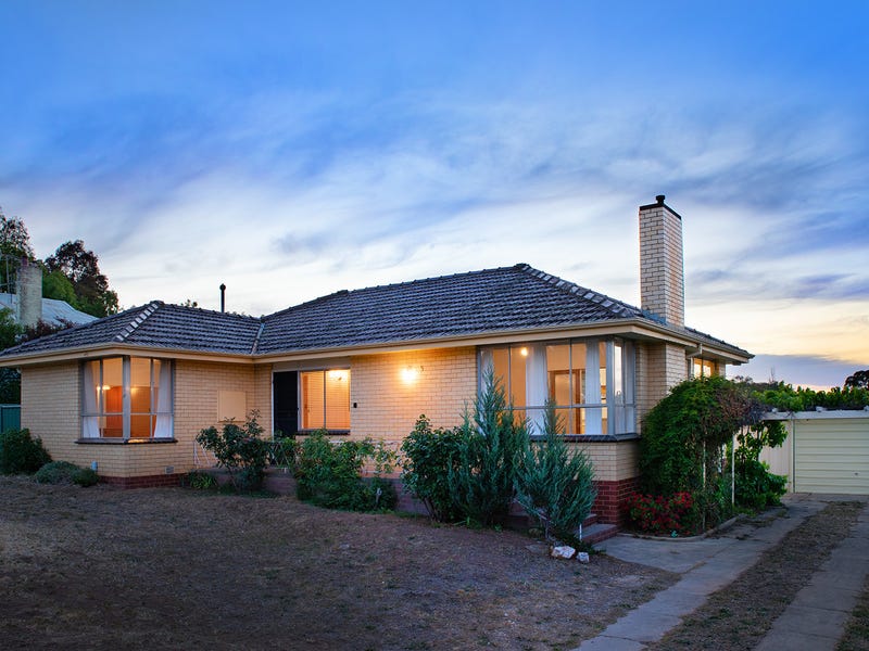 5 Sheehan Street, Castlemaine, Vic 3450 - Property Details