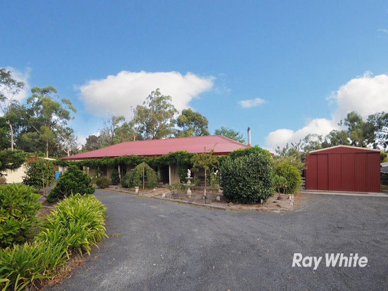 6 Browns Road, Devon Meadows, VIC 3977 - realestate.com.au