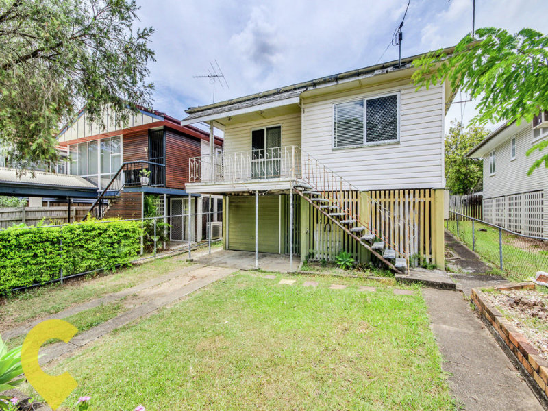 20 Reuben Street, Holland Park, Qld 4121