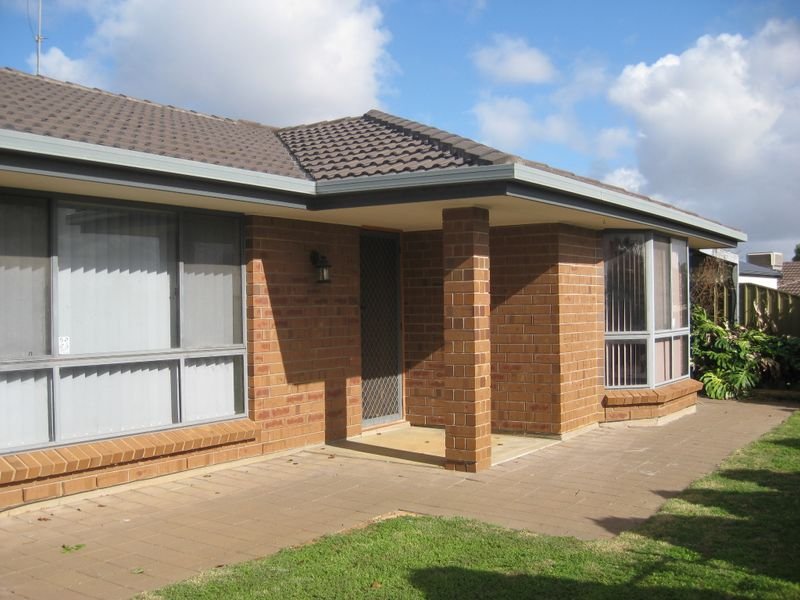 23 Cumbria Way, Craigmore, SA 5114 - Property Details