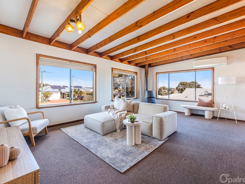 31 Iluka Road, Dawesville, WA 6211 - realestate.com.au