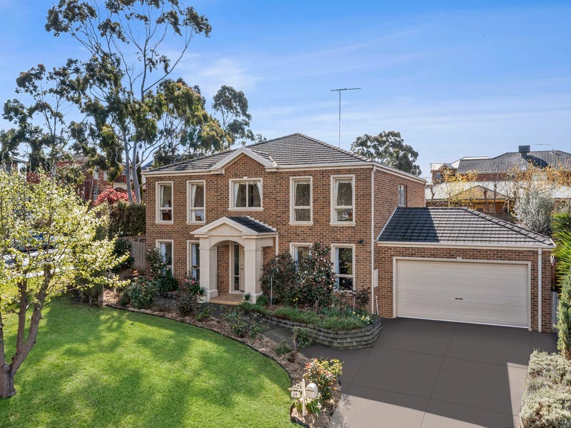 33 Clydesdale Way, Highton, Vic 3216 - Property Details