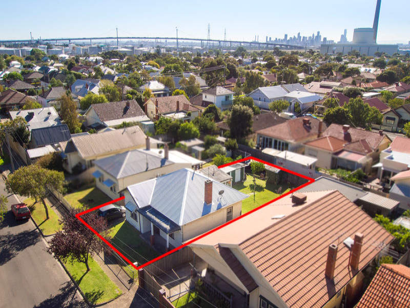 8 Grindlay Street, Newport, Vic 3015 - realestate.com.au