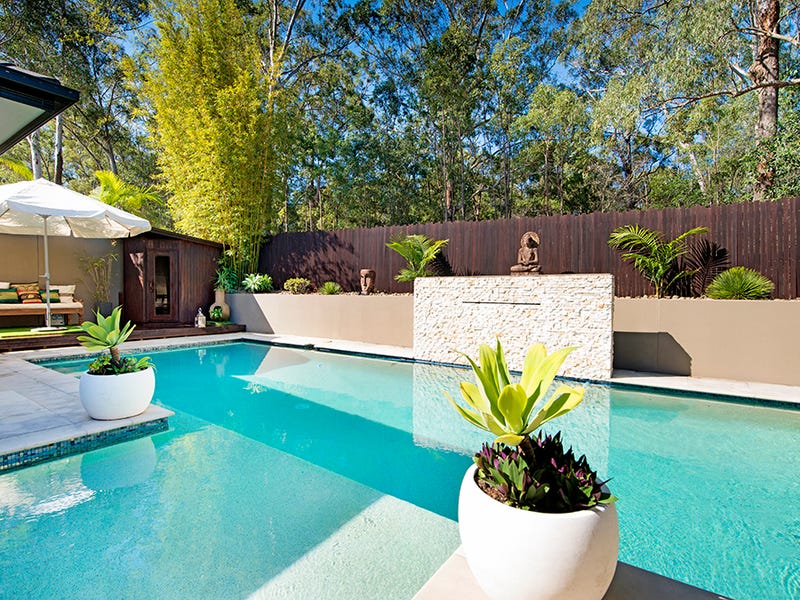 111 Arun Drive, Arundel, Qld 4214 - Property Details