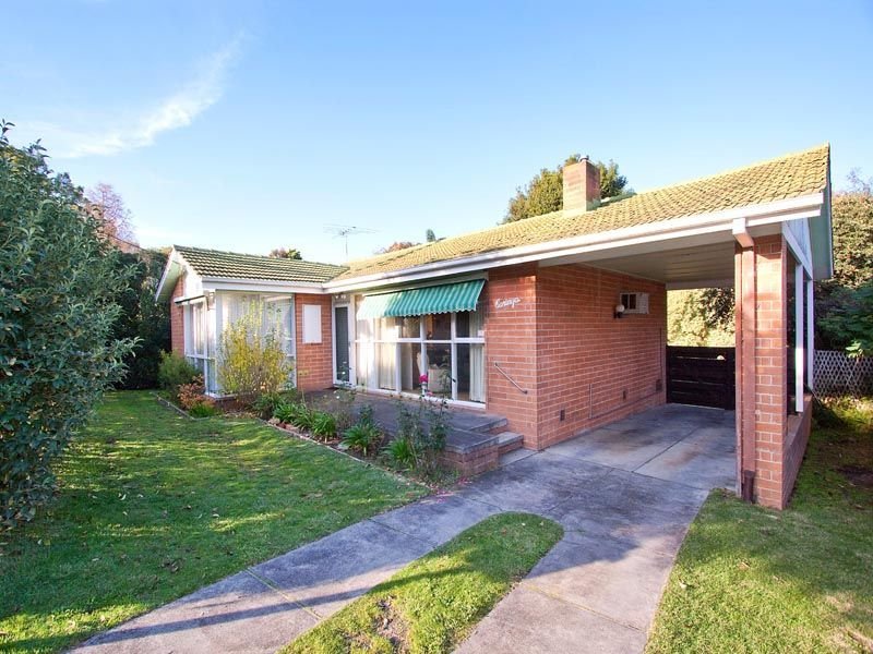13 Karingal Drive, Frankston, VIC 3199 - realestate.com.au
