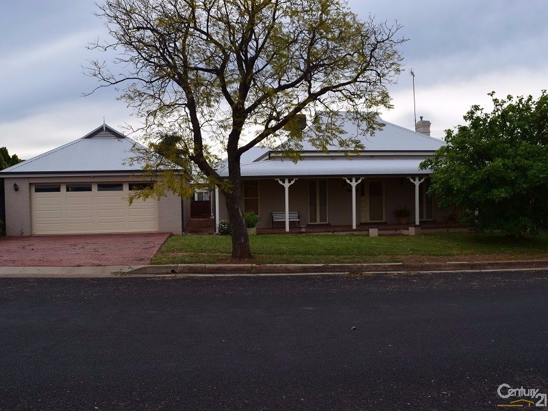 50 Victoria Street, Parkes, NSW 2870 - realestate.com.au