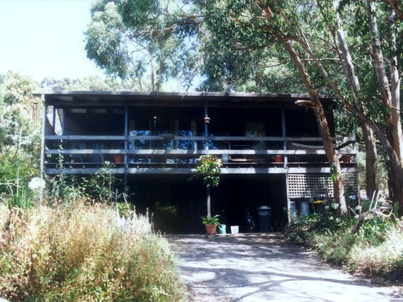 28 Richardson Boulevard, Lorne, VIC 3232 - realestate.com.au