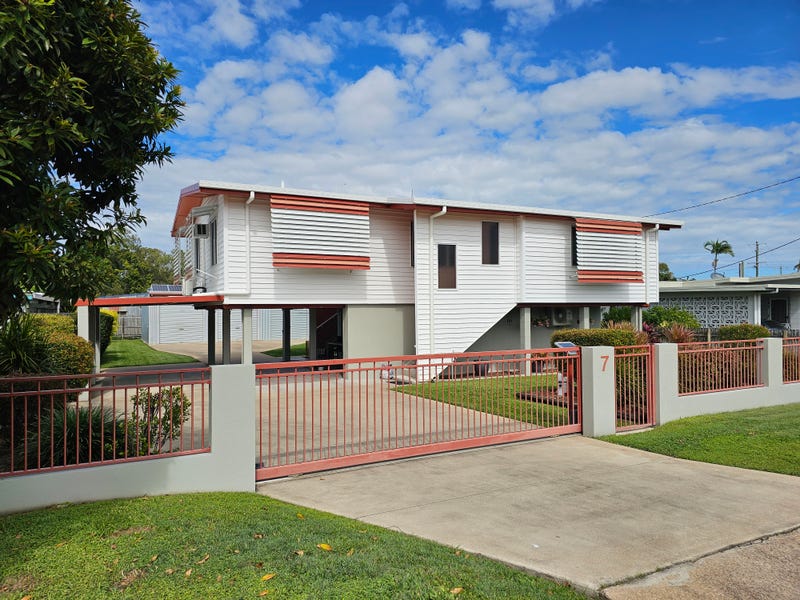 7 Burke Street, Brandon, Qld 4808 - Property Details
