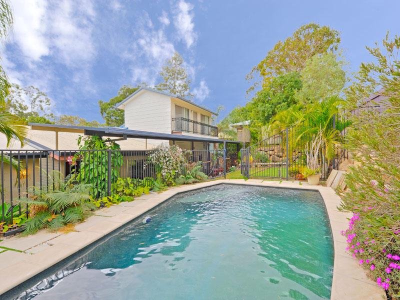 1 Yonga Street, Balmoral, Qld 4171 - Property Details