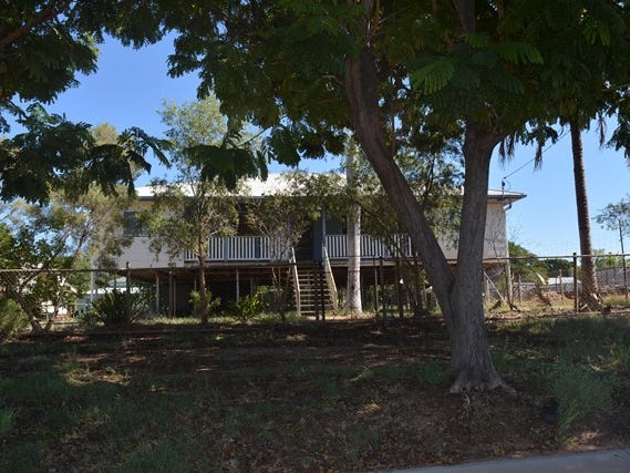 54 Porter Street, Aramac, Qld 4726 - Property Details