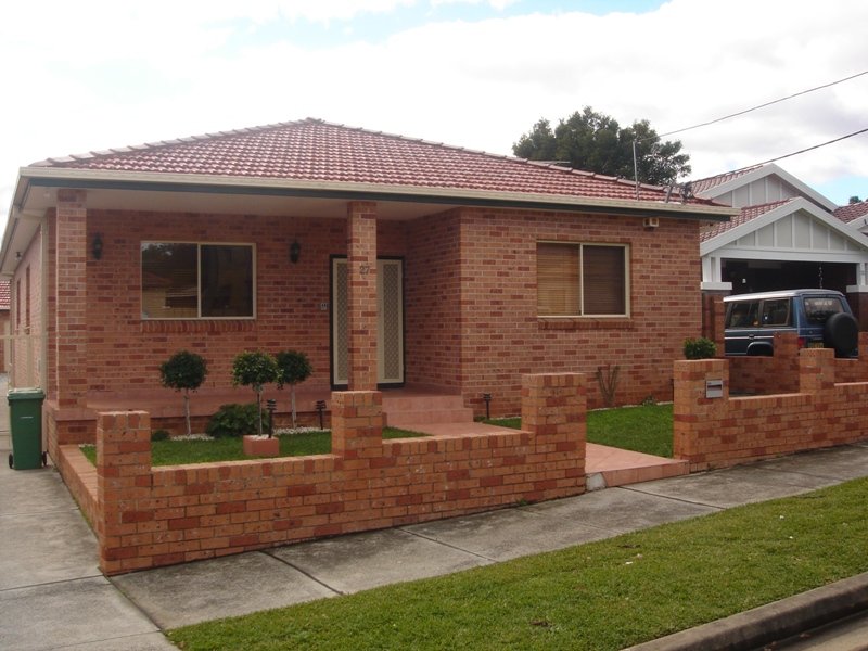 27 Rhodes Avenue, Guildford, NSW 2161 - realestate.com.au