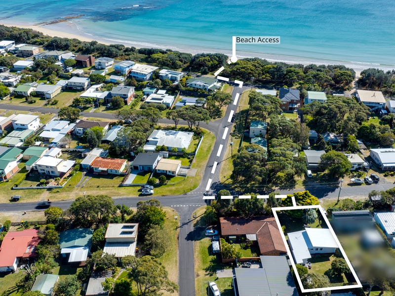 24 Nowra Road, Currarong, NSW 2540 - Property Details