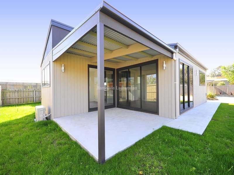 1/8 Banksia Grove, Perth, Tas 7300 - Property Details