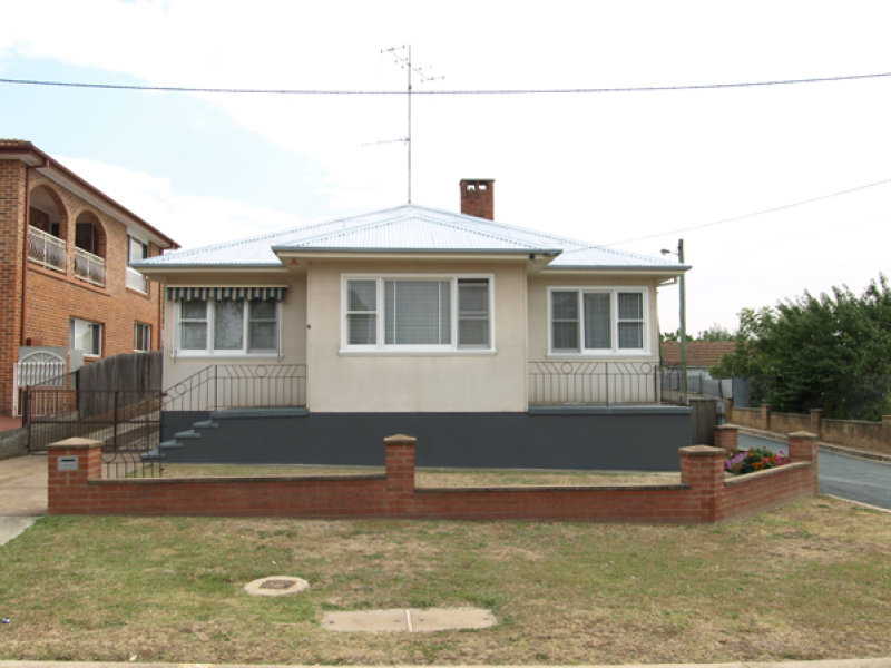 4 Kenneth Place, Queanbeyan, NSW 2620 - Property Details