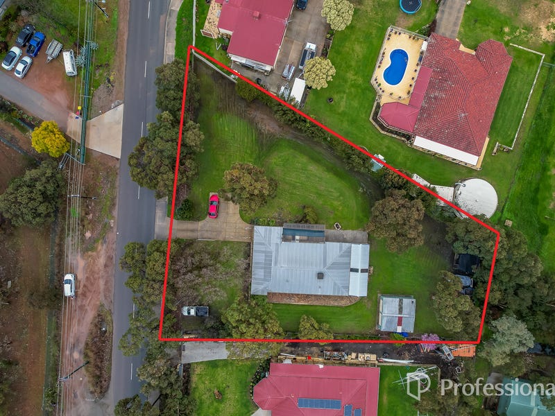 69 Nettleton Road, Byford, WA 6122 - Property Details