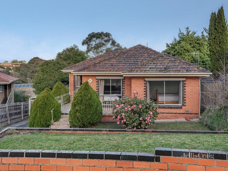 16 Outlook Drive, Doncaster, Vic 3108 - Property Details