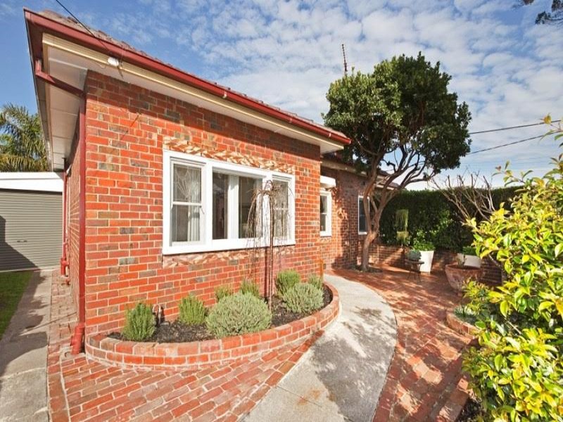 2 Matthew Street, Carnegie, Vic 3163 - Property Details