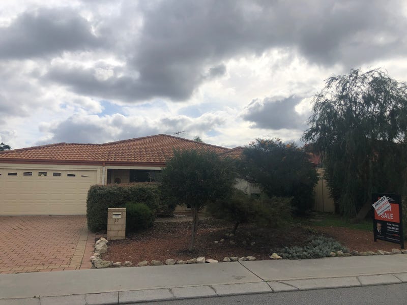 17 Innesvale Way, Carramar, WA 6031 - Property Details