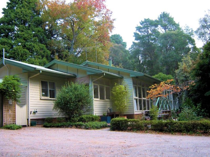 50 Lakeside Drive, Emerald, Vic 3782 - Property Details