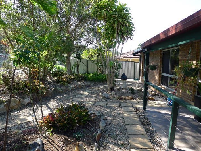 5 Deloraine Drive, Springwood, Qld 4127 - Property Details