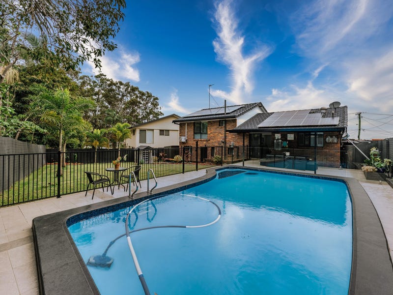 5 Mina Place, Southport, Qld 4215 - Property Details