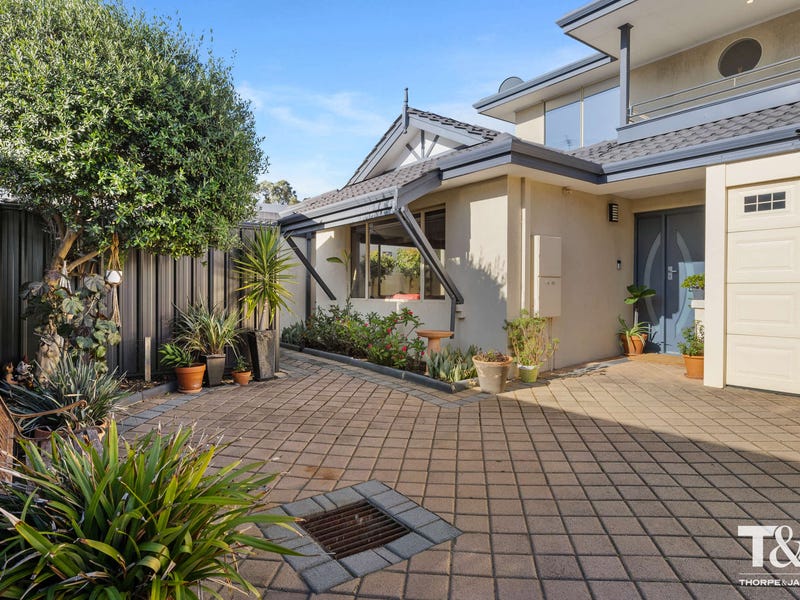 208A Grand Prom, Doubleview, WA 6018 - Property Details