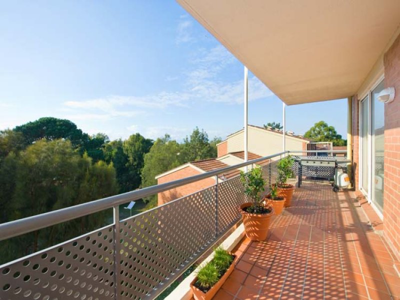 305/1-7 Gloucester Place, Kensington, NSW 2033 - Property Details