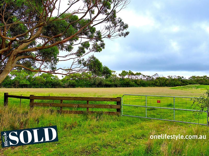 6 Sandy Point Road, Sandy Point, VIC 3959 - realestate.com.au