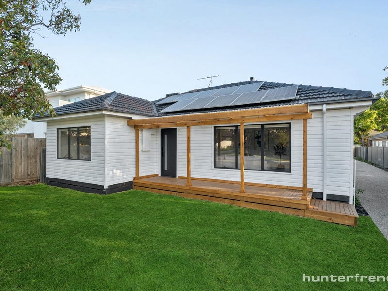 1/1 Almond Avenue, Brooklyn, Vic 3012 - Property Details