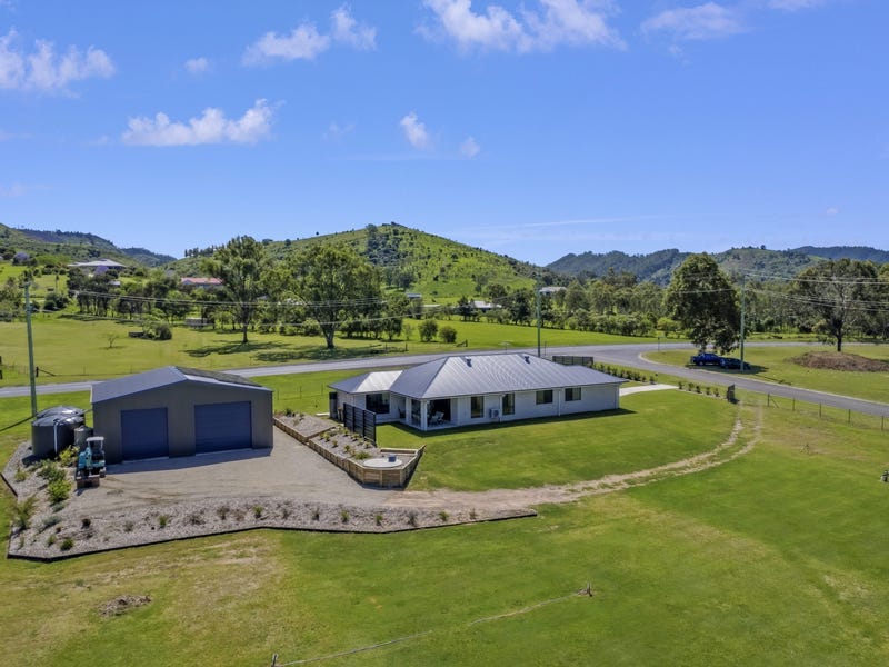 2 Lake Somerset Drive, Hazeldean, Qld 4515 - Property Details