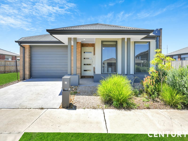 7 Royfold Road, Thornhill Park, VIC 3335 - realestate.com.au