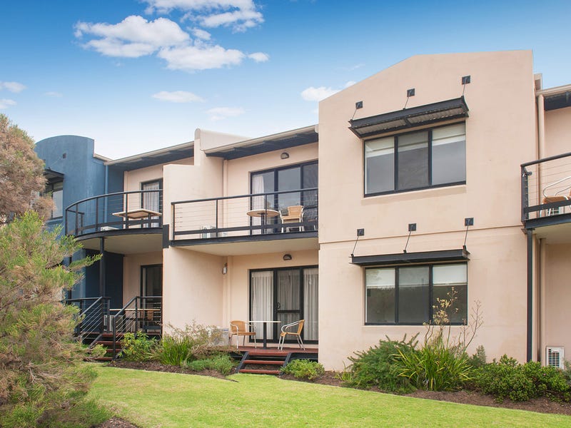 126/1 Resort Place, Gnarabup, WA 6285 - Property Details
