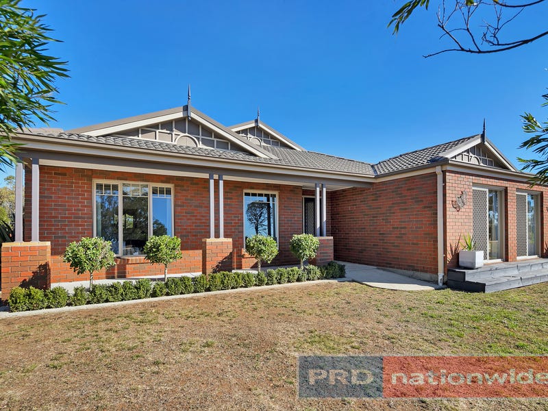 10 Elizabeth Street, Smeaton, VIC 3364 - realestate.com.au