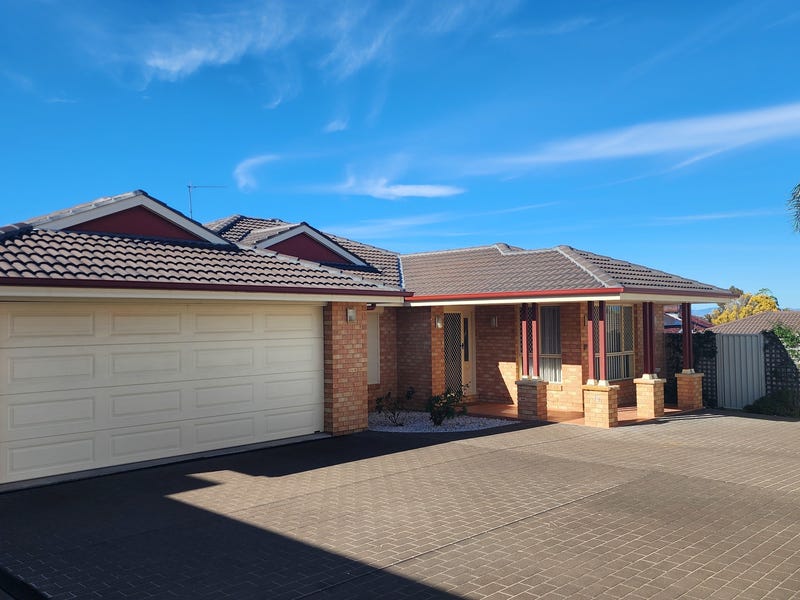 12 Ivory Place, Tamworth, NSW 2340 - Property Details