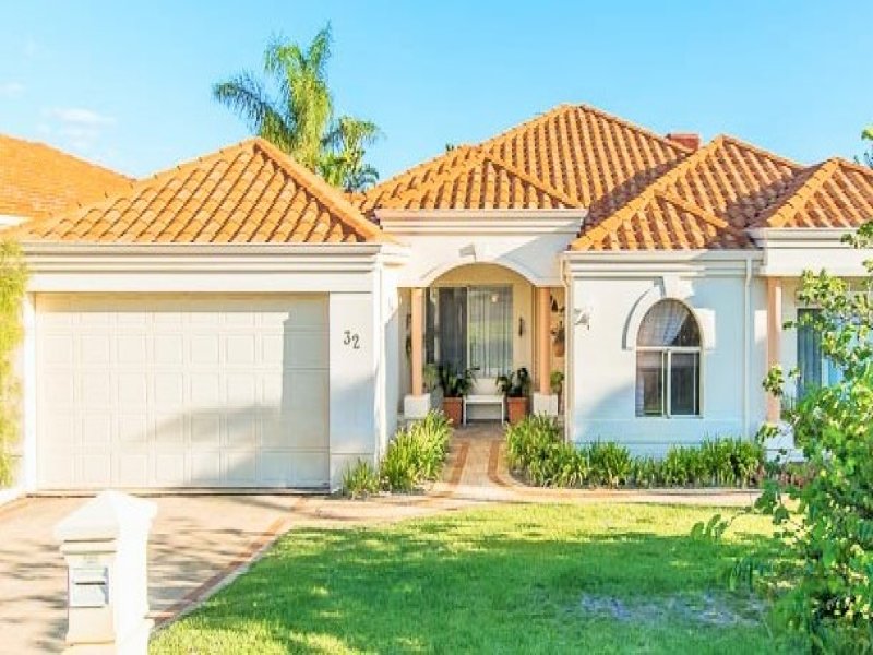 32 George Street, Stirling, WA 6021 - Property Details