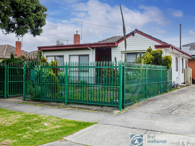 1/16 Oak Grove, Springvale, Vic 3171 - Property Details