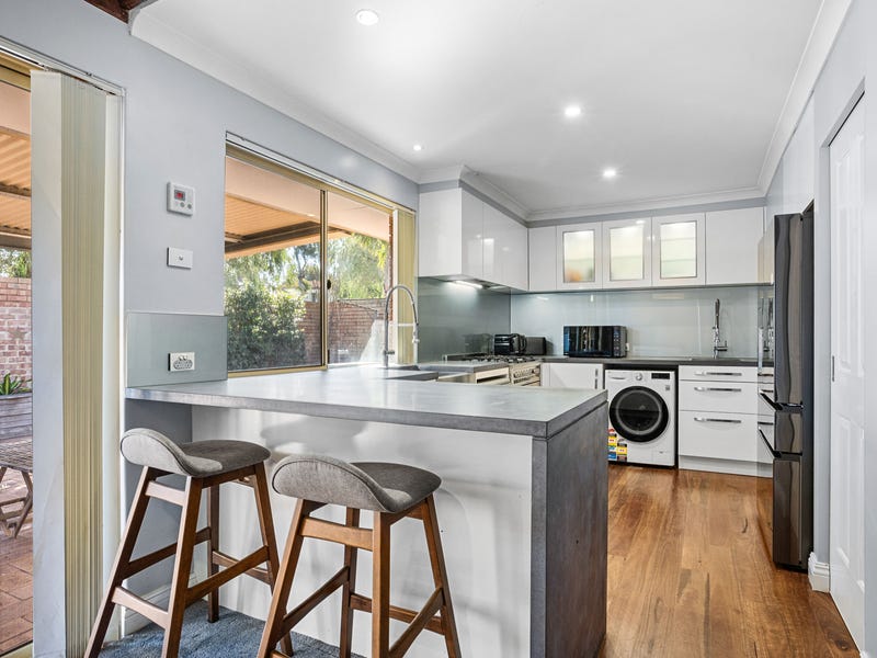 1/70 Point Walter Road, Bicton, WA 6157 - Property Details