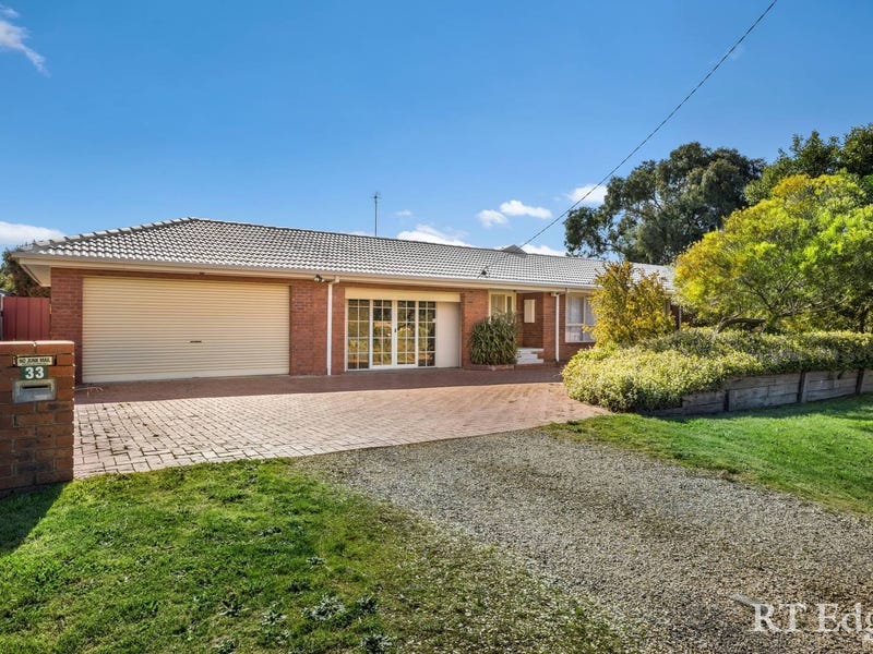 33 Rose Boulevard, Lancefield, VIC 3435 - realestate.com.au