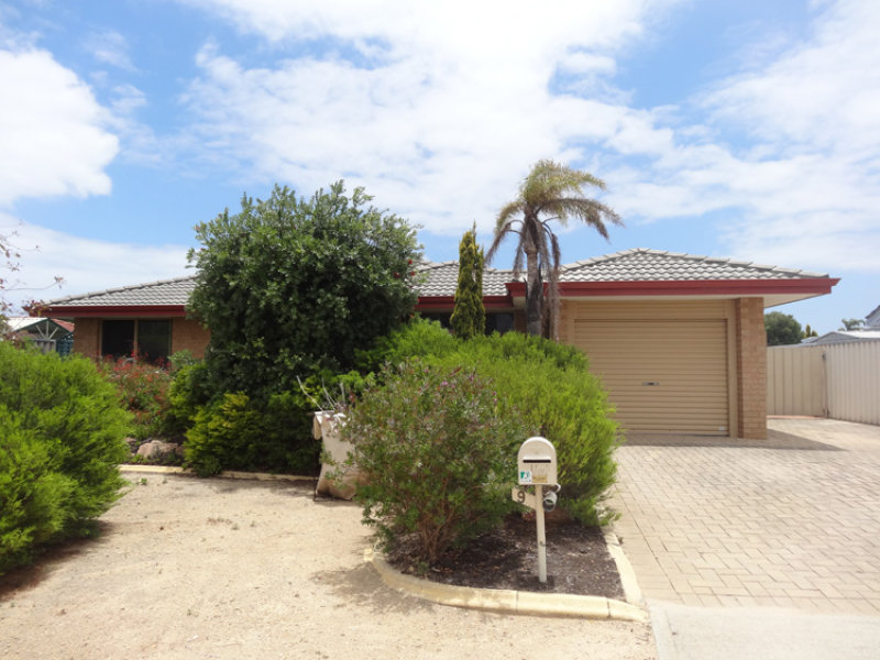 9 Eyre Street, Waikiki, WA 6169 - Property Details