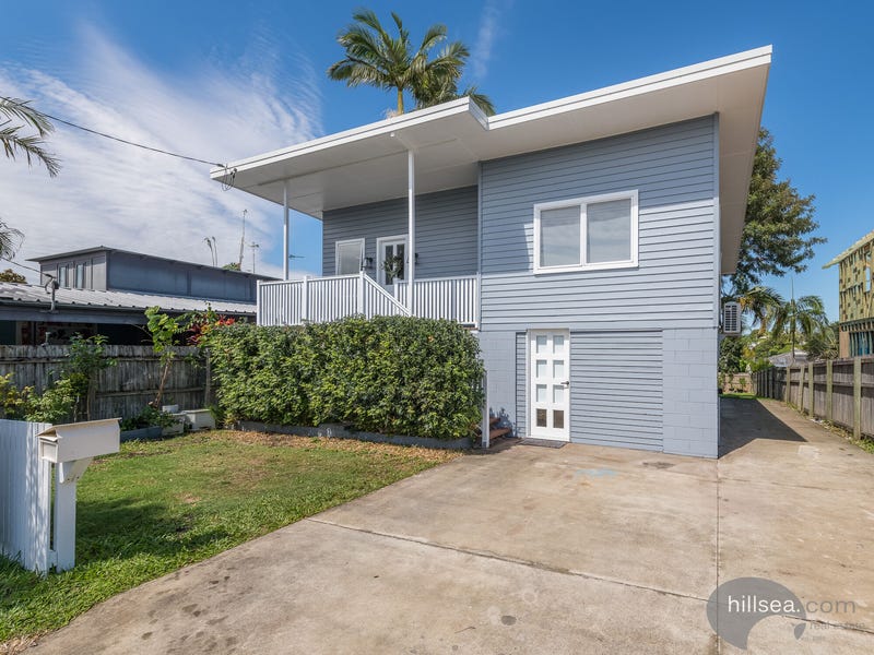 16 First Avenue, Labrador, Qld 4215 - Property Details