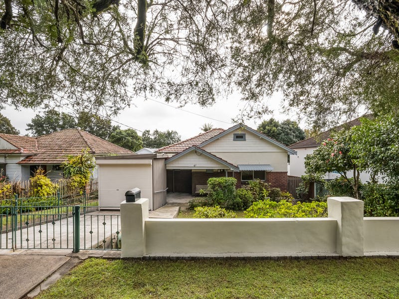 81 Undercliffe Road, Earlwood, NSW 2206 - Property Details